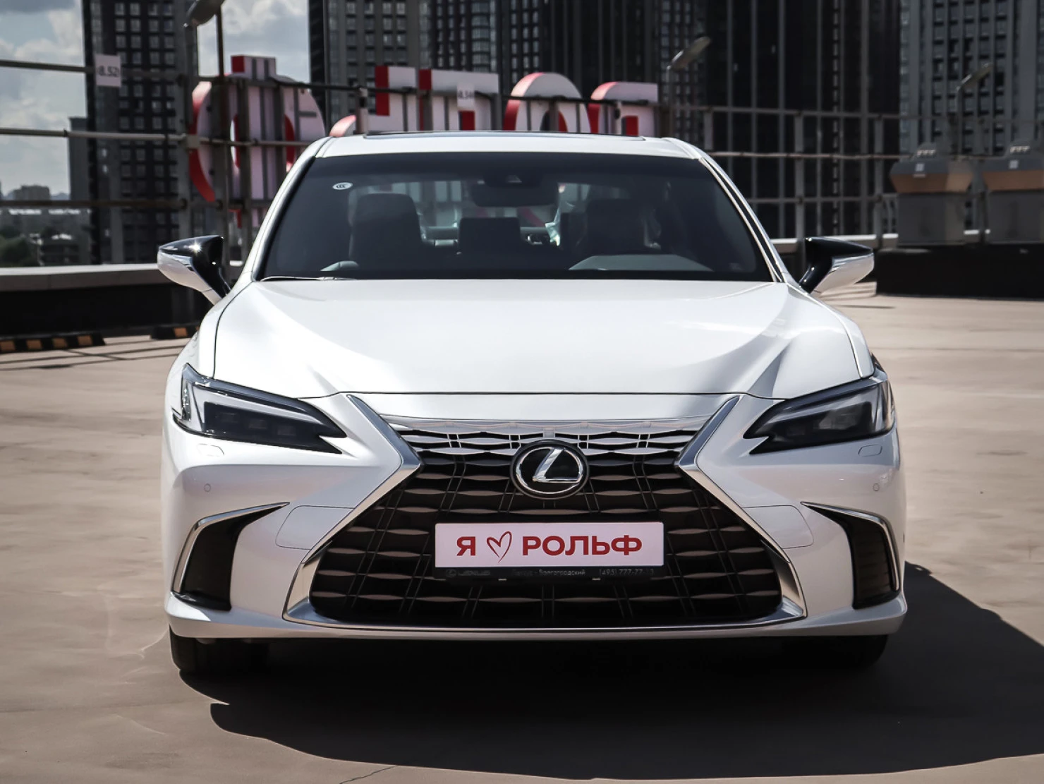 Lexus ES в комплектации 2025 года в Москве в наличии: цена 6 820 000 ...
